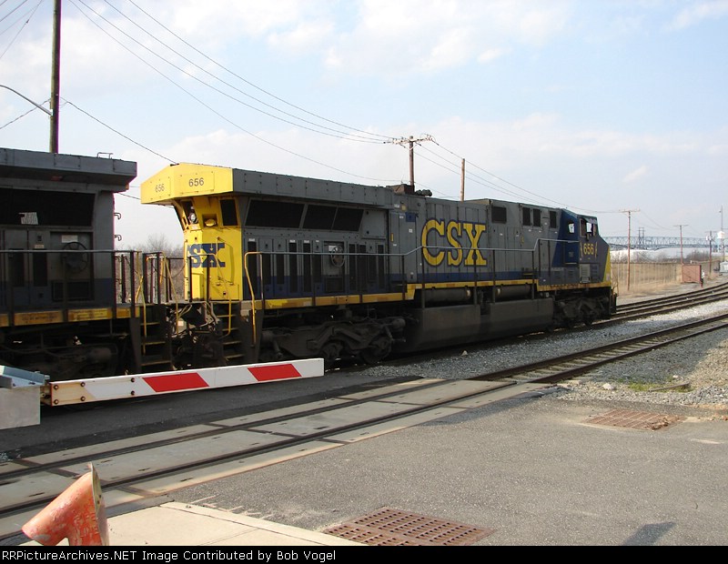 CSX 656